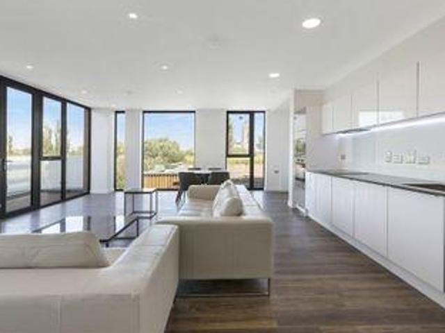 3 Bedrooms Flat for sale in Sitka House, 20 Quebec Way, Canada Water SE16