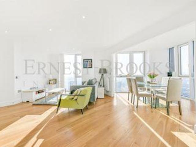 3 Bedrooms Flat for sale in Sky View Tower, 12 High Street, Stratford E15