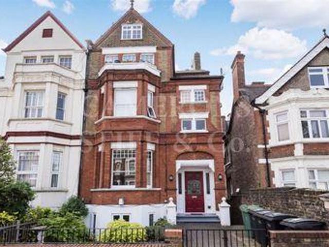 3 Bedrooms Flat for sale in St Cuthberts Road, London NW2