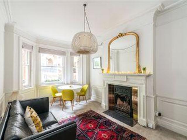 3 Bedrooms Flat for sale in St. Andrews Mansions, Dorset Street, London W1U