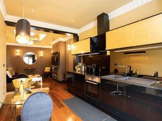3 Bedrooms Flat for sale in St Georges Road, Golders Green NW11