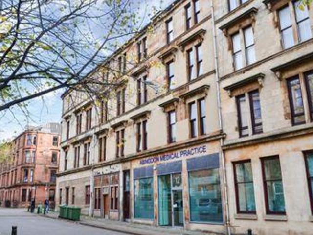 3 Bedrooms Flat for sale in Stewartville Street, Flat 2/1, Partick, Glasgow G11