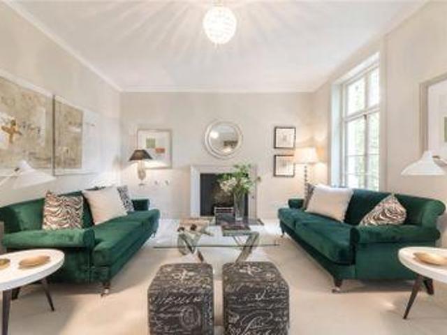 3 Bedrooms Flat for sale in Sussex Gardens, Hyde Park, London W2