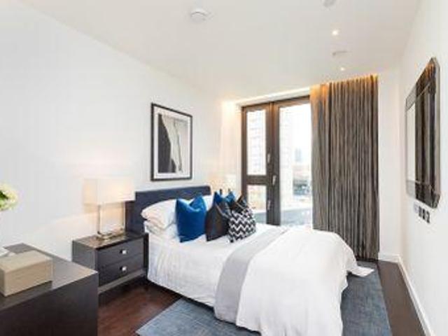 3 Bedrooms Flat for sale in Ponton Road, Nine Elms, London SW8