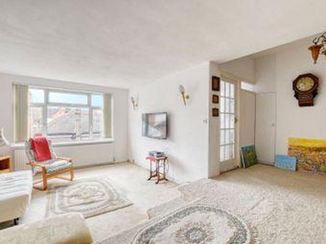 3 Bedrooms Flat for sale in Pattison Road, Hampstead, London NW2