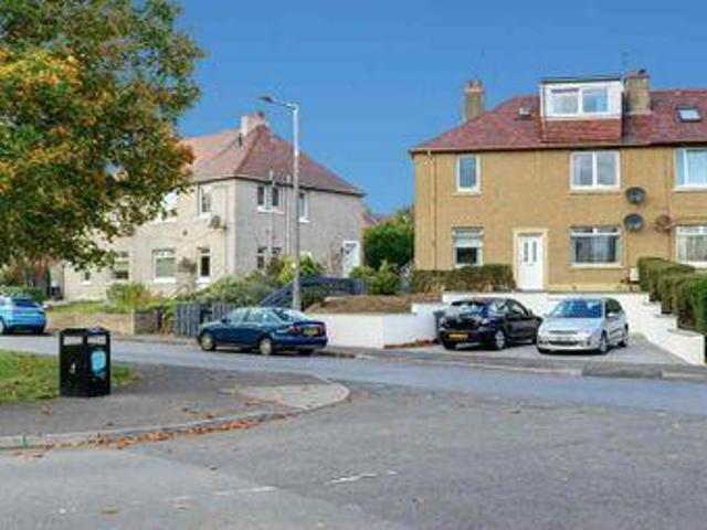 3 Bedrooms Flat for sale in Parkhead Drive, Edinburgh EH11