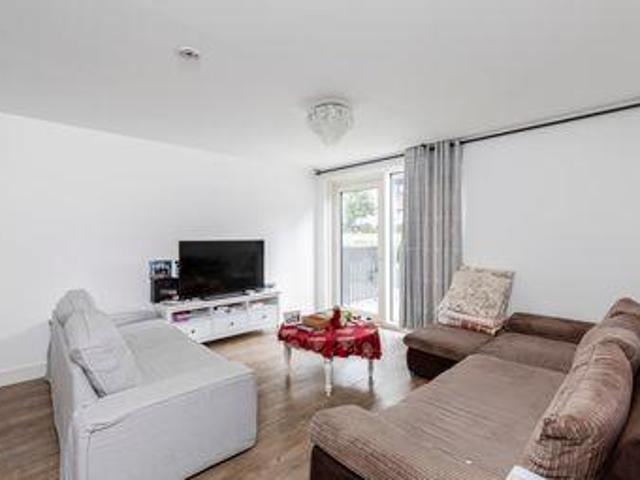 3 Bedrooms Flat for sale in Pell Street, London SE8
