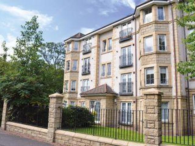3 Bedrooms Flat for sale in Priorwood Court, Flat 3/1, Anniesland, Glasgow G13
