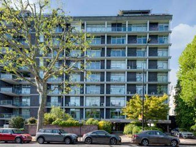 3 Bedrooms Flat for sale in Prince Albert Court, London NW8