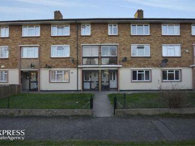 3 Bedrooms Flat for sale in Rowan Road, West Drayton, Greater London UB7