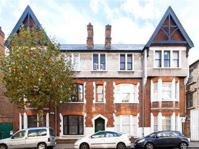 3 Bedrooms Flat for sale in Rowhill Mansions, Rowhill Road E5