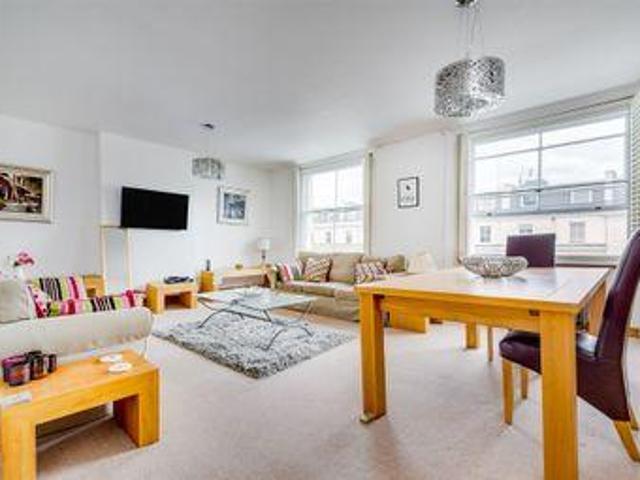 3 Bedrooms Flat for sale in Randolph Avenue, Little Venice, London W9