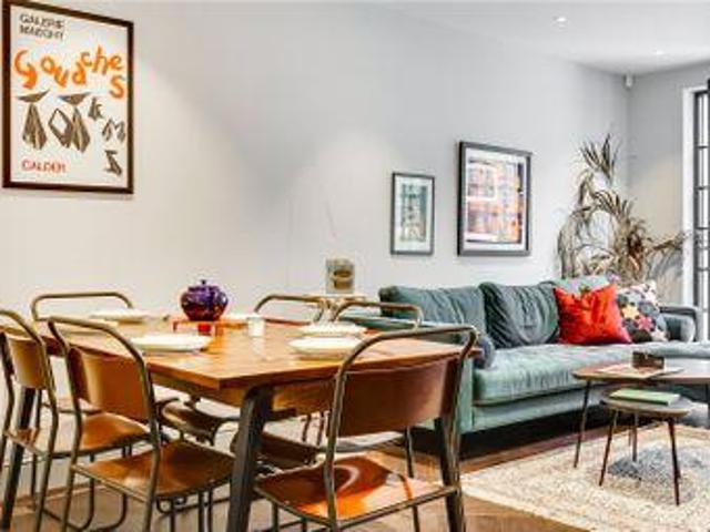 3 Bedrooms Flat for sale in Regent House, 1 6 Pratt Mews, London NW1