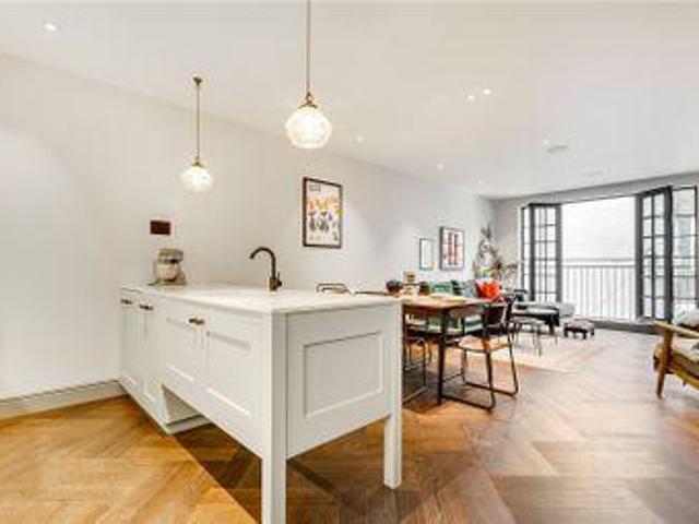 3 Bedrooms Flat for sale in Regent House, 1 6 Pratt Mews, London NW1