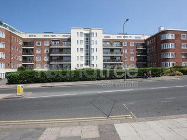 3 Bedrooms Flat for sale in Riverside Drive, Golders Green Road, Golders Green NW11