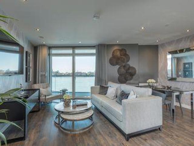 3 Bedrooms Flat for sale in Rifle Street, London E14