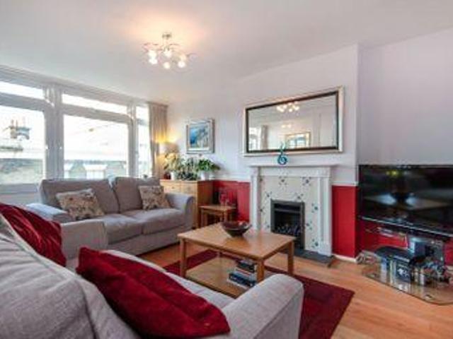 3 Bedrooms Flat for sale in wood Street, London SE1