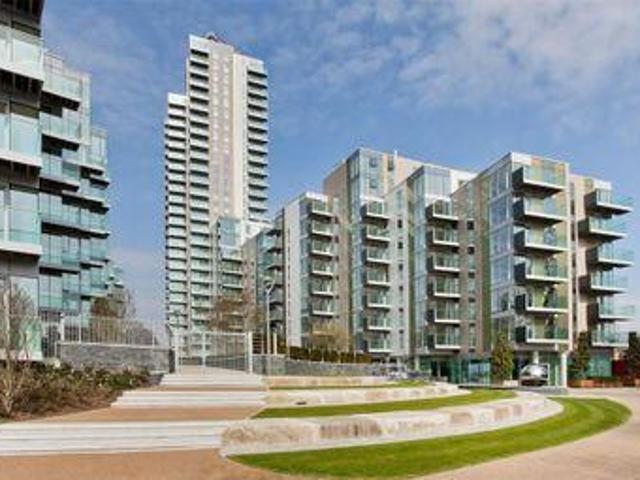 3 Bedrooms Flat for sale in Woodberry Down, Woodberry Avenue, Finsbury Park, London N4