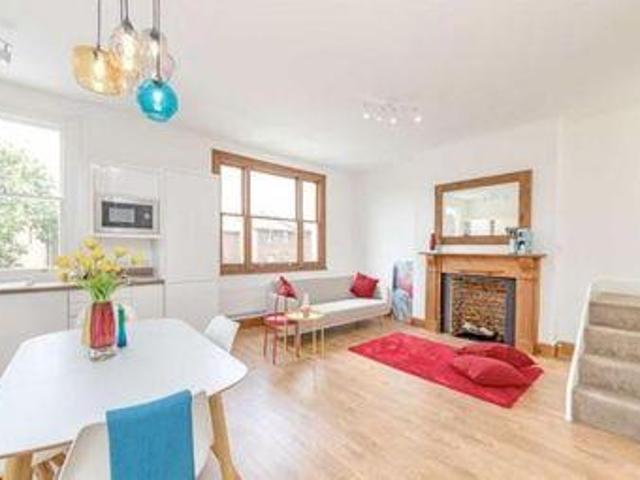 3 Bedrooms Flat for sale in West End Lane, London NW6
