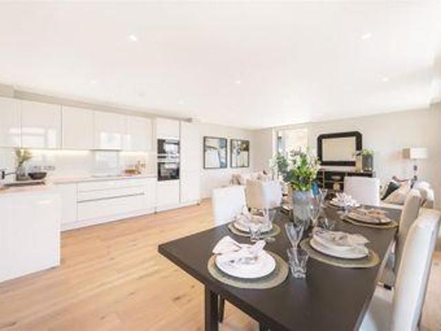 3 Bedrooms Flat for sale in West Row, London W10