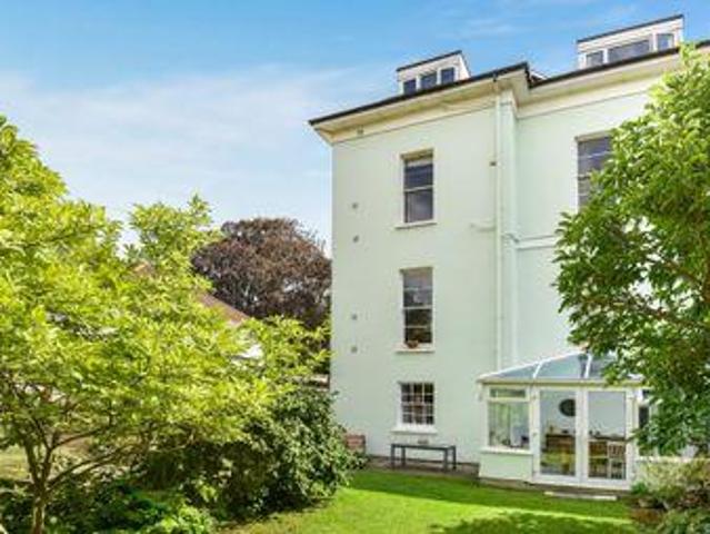 3 Bedrooms Flat for sale in Western Road, Cheltenham GL50