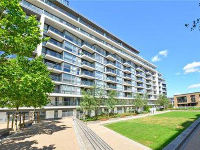 3 Bedrooms Flat for sale in Wyndham Apartments, 60 River Gardens Walk, Greenwich, London SE10
