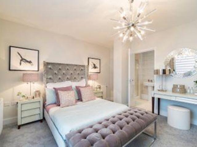 3 Bedrooms Flat for sale in ton Road, London HA1