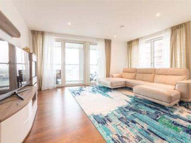 3 Bedrooms Flat for sale in Talisman Tower, 6 Lincoln Plaza, London E14