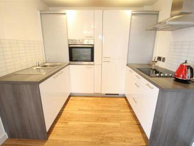 3 Bedrooms Flat for sale in The Courtyard, 3 Stanhope Street, Liverpool L8