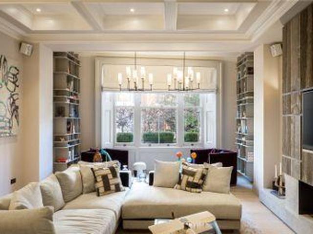 3 Bedrooms Flat for sale in Thistle Grove, Chelsea, London SW10