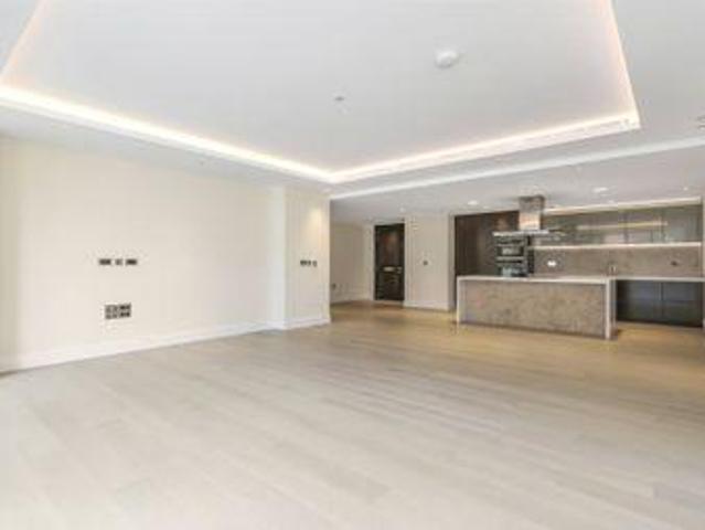 3 Bedrooms Flat for sale in Thomas Earle House, 1 Warwick Lane, Kensington Row, London W14