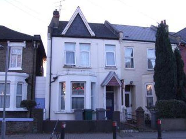 3 Bedrooms Flat for sale in Tubbs Road, London NW10