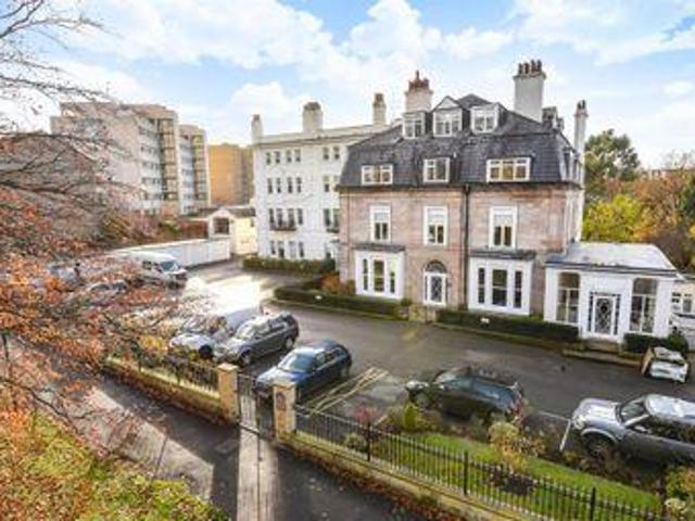 3 Bedrooms Flat for sale in Victoria Road, Harrogate HG2
