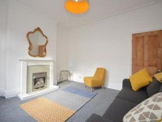 3 Bedrooms for rent in Murray Road, Sheffield S11