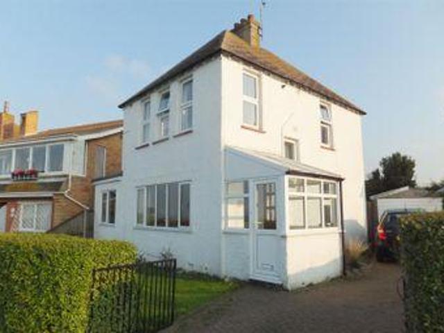 3 Bedrooms for rent in Marine Crescent, Whitstable CT5