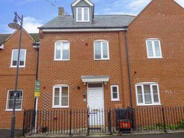 3 Bedrooms for rent in Mariner Road, Swindon SN25