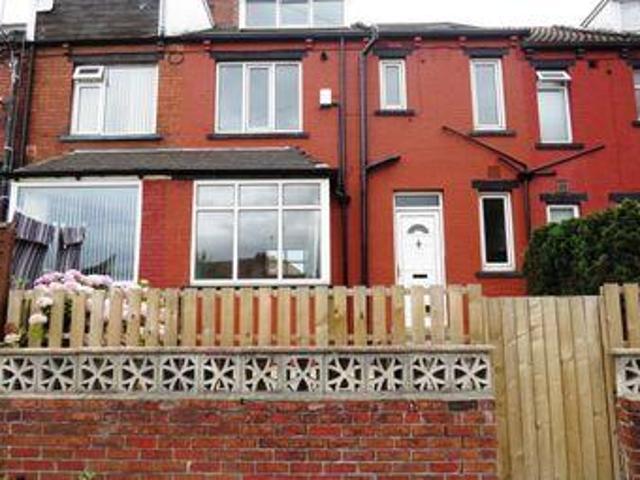 3 Bedrooms for rent in Nancroft Terrace, Armley, Leeds LS12