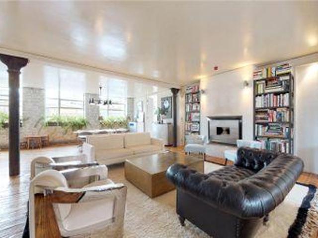 3 Bedrooms for rent in Nile Street, London N1