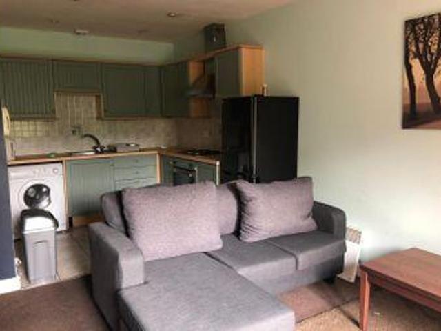 3 Bedrooms for rent in North George Street, Salford M3
