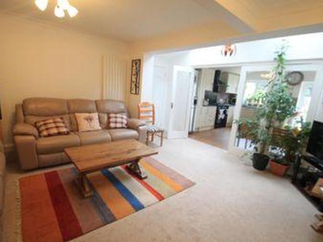 3 Bedrooms for rent in Northview Road, Luton LU2