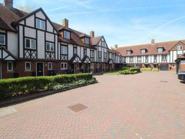 3 Bedrooms for rent in Offington Lane, Worthing BN14