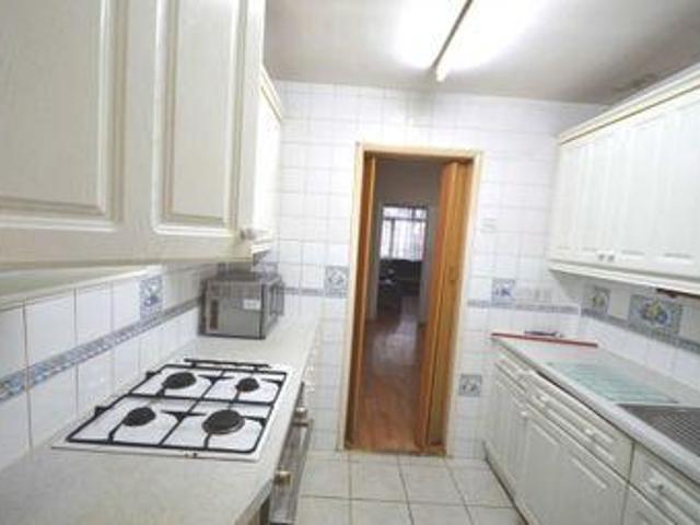 3 Bedrooms for rent in Olive Road, London E13