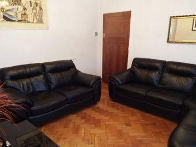 3 Bedrooms for rent in Avondale Crescent, Cardiff CF11