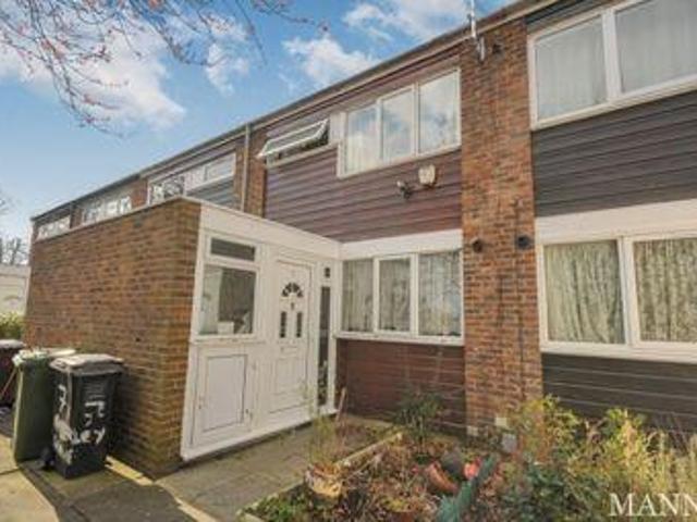 3 Bedrooms for rent in Amberley Grove, Sydenham SE26