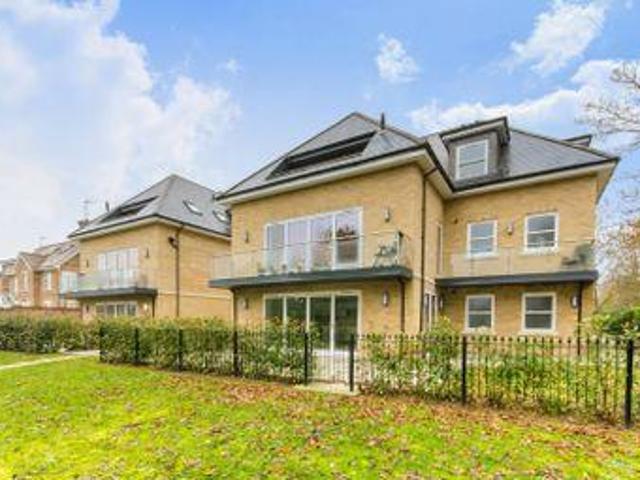 3 Bedrooms for rent in Amethyst Close, Arkley EN5
