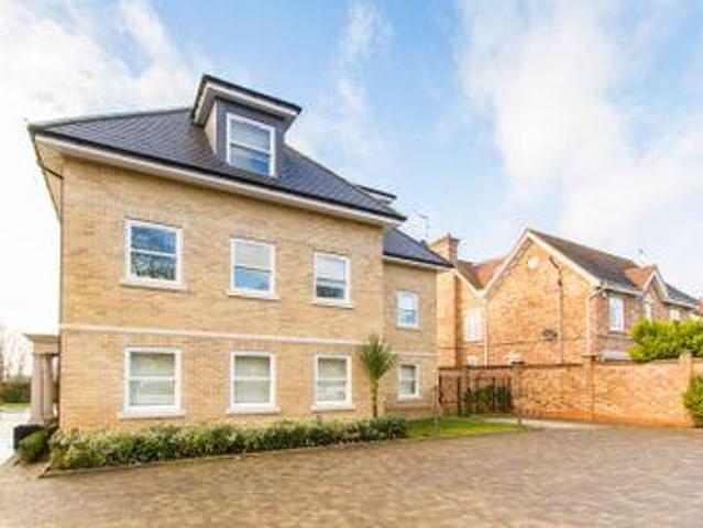3 Bedrooms for rent in Amethyst Close, Arkley EN5