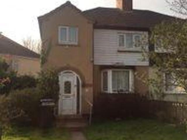 3 Bedrooms for rent in Annan Avenue, Wolverhampton WV10