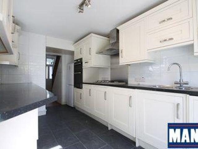 3 Bedrooms for rent in Burford Road, London SE6