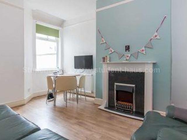 3 Bedrooms for rent in Baltic Street, Salford M5