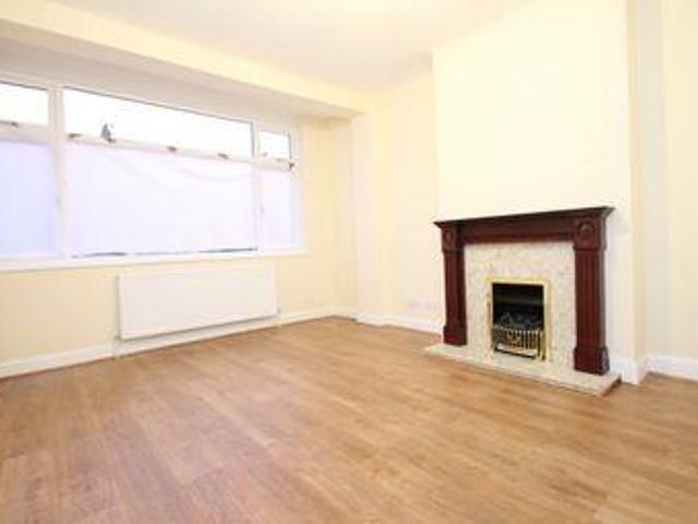 3 Bedrooms for rent in Beckway Road, London SW16